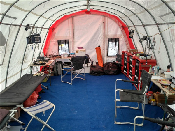 Everest ER: Medicine at the Top of the World – The Outdoor Journal